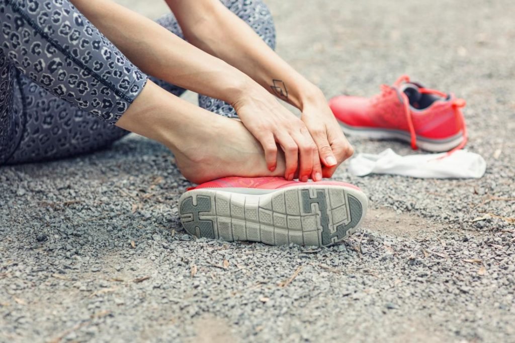 Common Issues Associated With Having Flat Feet: How Can Arch Support ...